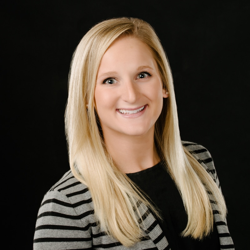 Saint Petersburg Realtor Headshot Photography :: Stephanie | Jonathan ...